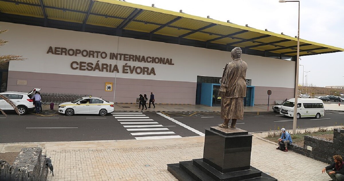 Cesária Évora, the Morna diva | Cabo Verde Travel Guide